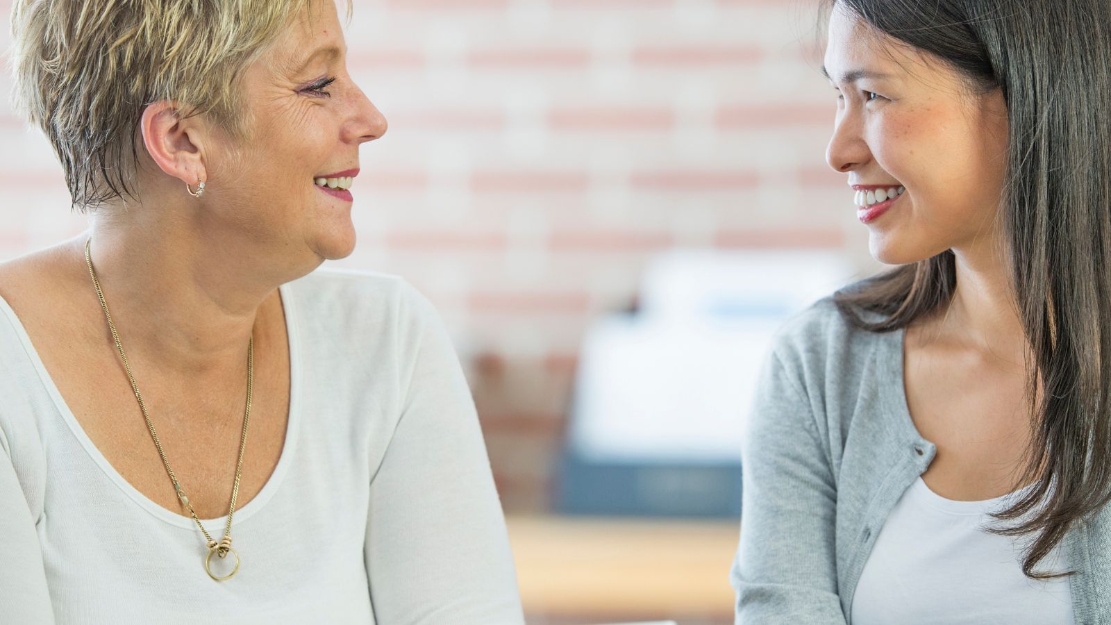 Upgrade your workplace with different mentoring programs - Mentoring Complete